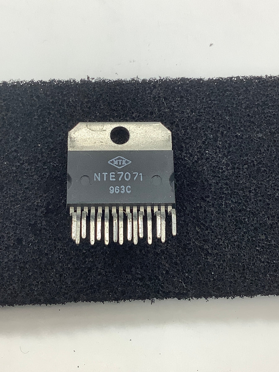 NTE7071 - NTE - High voltage, high current, dual, full−bridge driver i