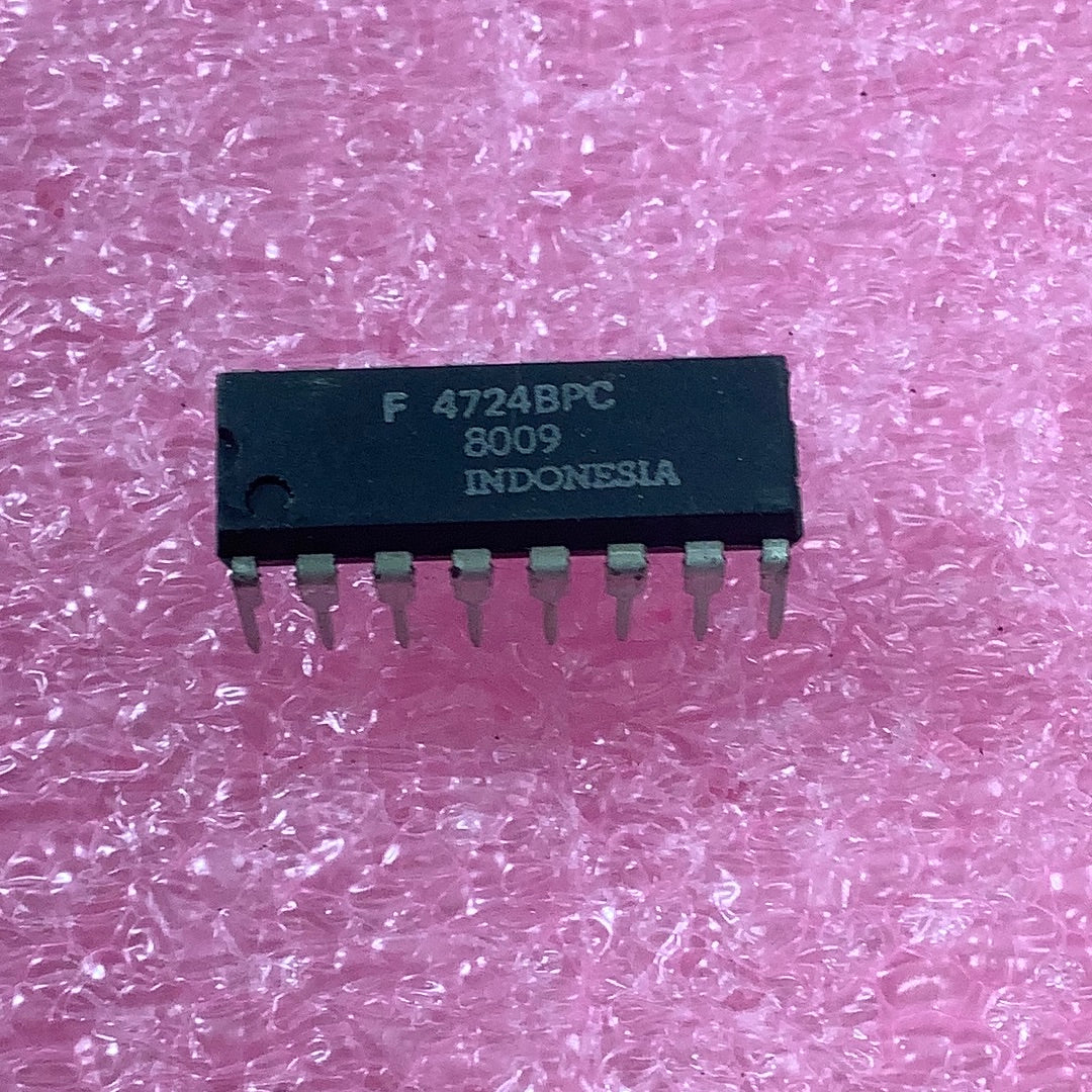 4724BPC - FAIRCHILD - Octal D-Type Addressable Latch