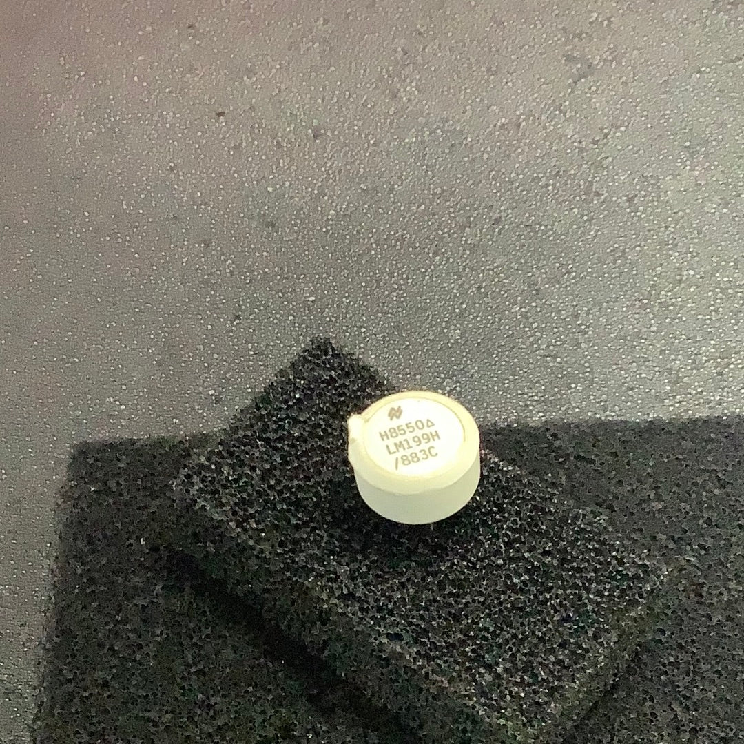 LM199H/883C - NSC - Voltage Reference, Fixed, 6.95V, 4 Pin, Plastic, T