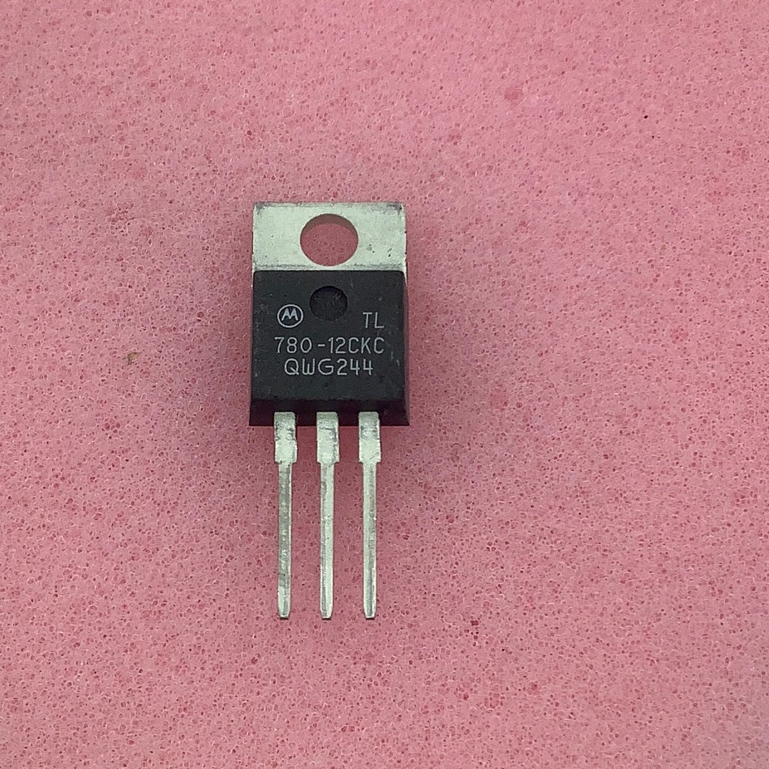 TL780-12CKC - MOTOROLA 1.5A Fixed 12V Positive Voltage Regulator